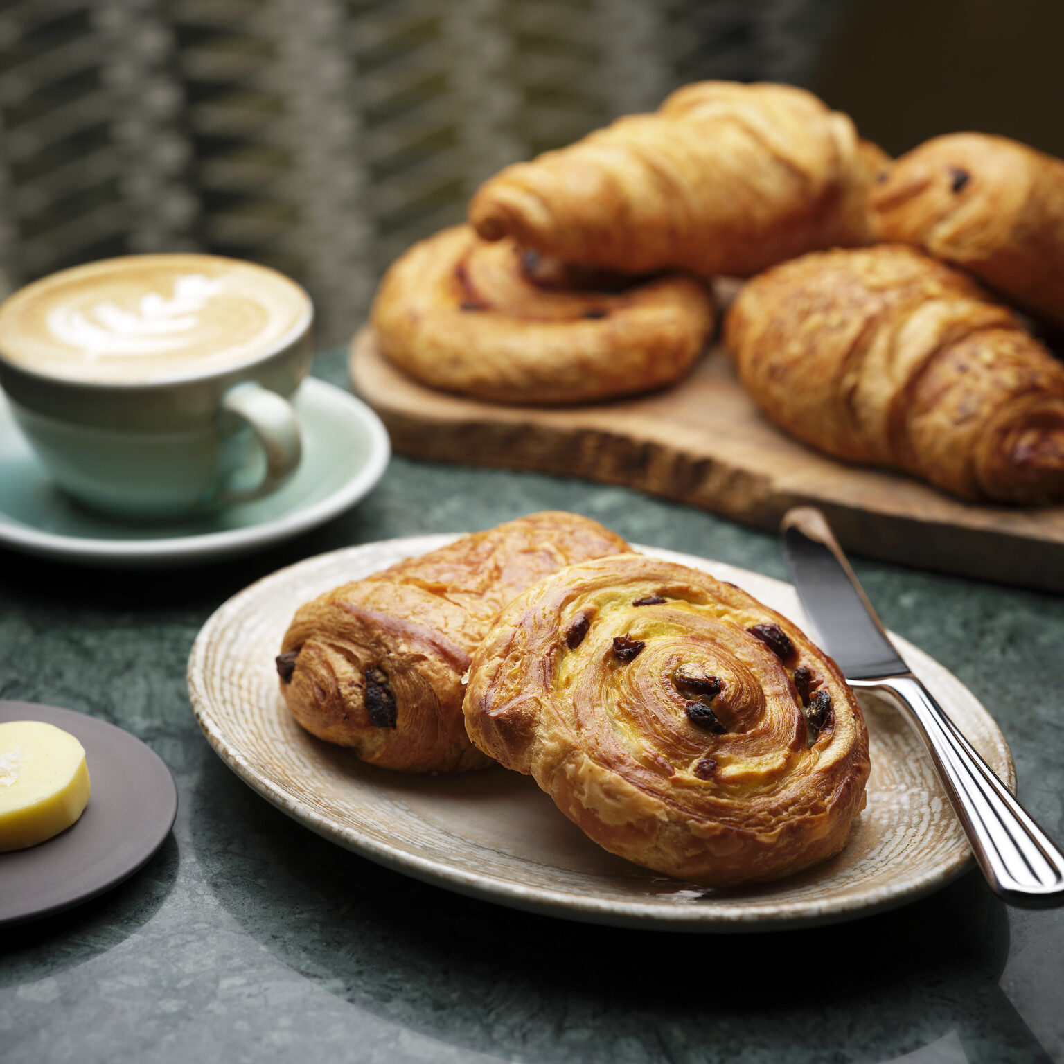 Pavilion - London’s premier luxury workspace and private member facilities