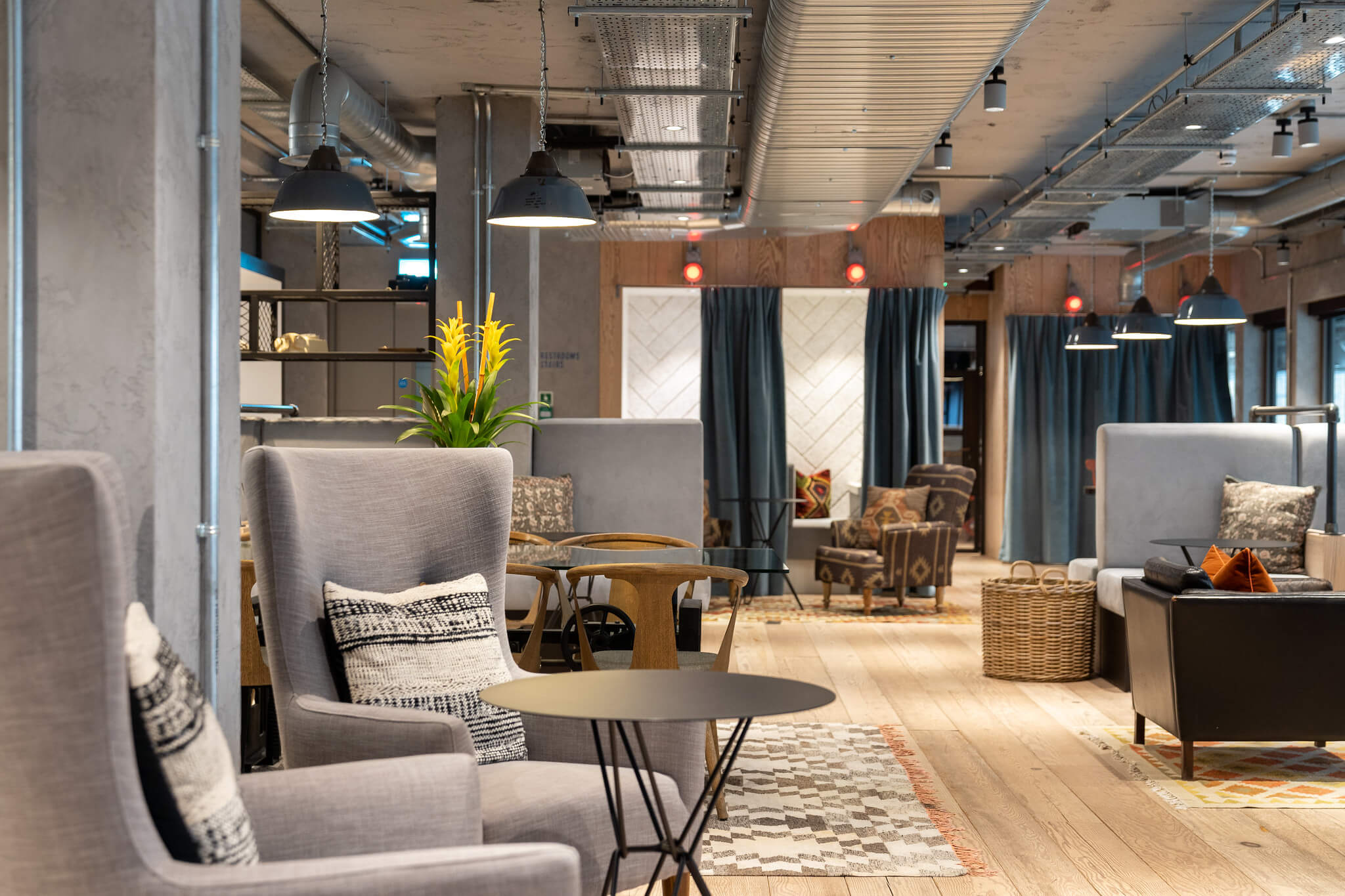 Pavilion - London’s premier luxury workspace and private member facilities