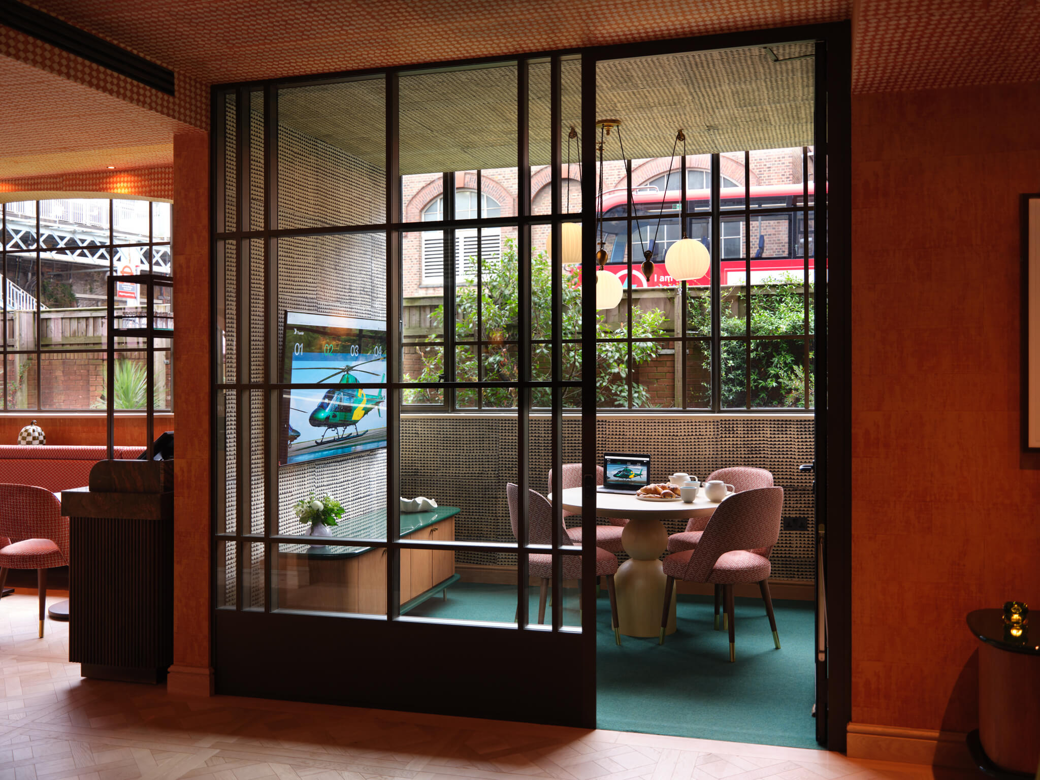 Pavilion - London’s premier luxury workspace and private member facilities